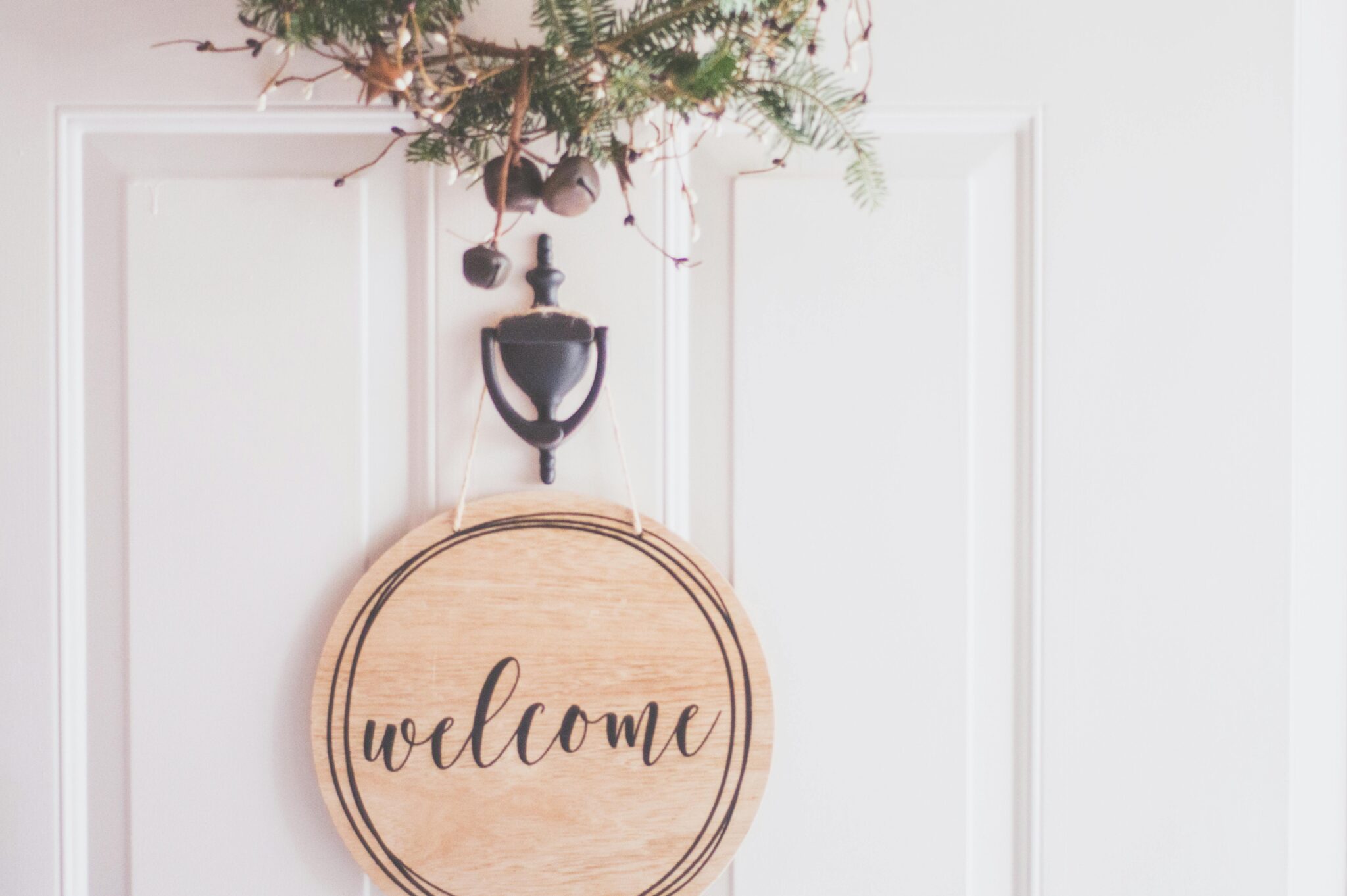 8 Best Custom Wood Door Brands Reviewed 2025 | Homelovr